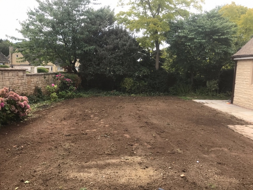 Lawn Returfing